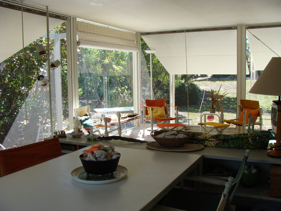 Counterweighted shutters on Walker guest house [485] | filt3rs